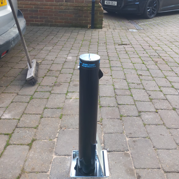 Ramco 600R Grey Driveway Security Bollard Installation – Bison Products